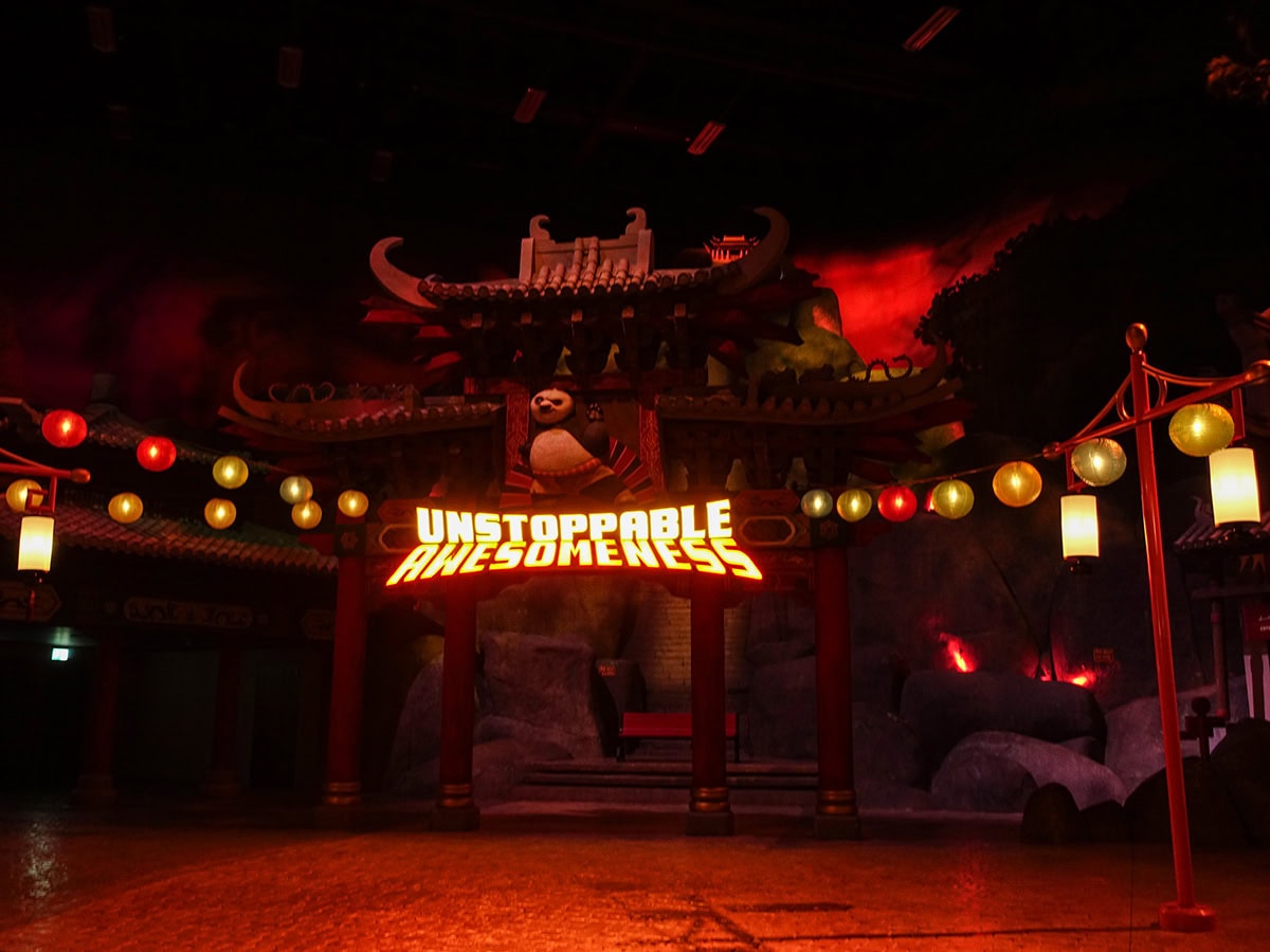 Motiongate - Dubai-Tickets-Timings-Rides-Thrillark